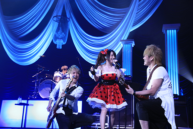 Ray 5年間の音楽活動の軌跡を振り返った圧巻のライブ “RAYVE2017 ～5th Anniversary～”レポート – 画像一覧（3/ ...