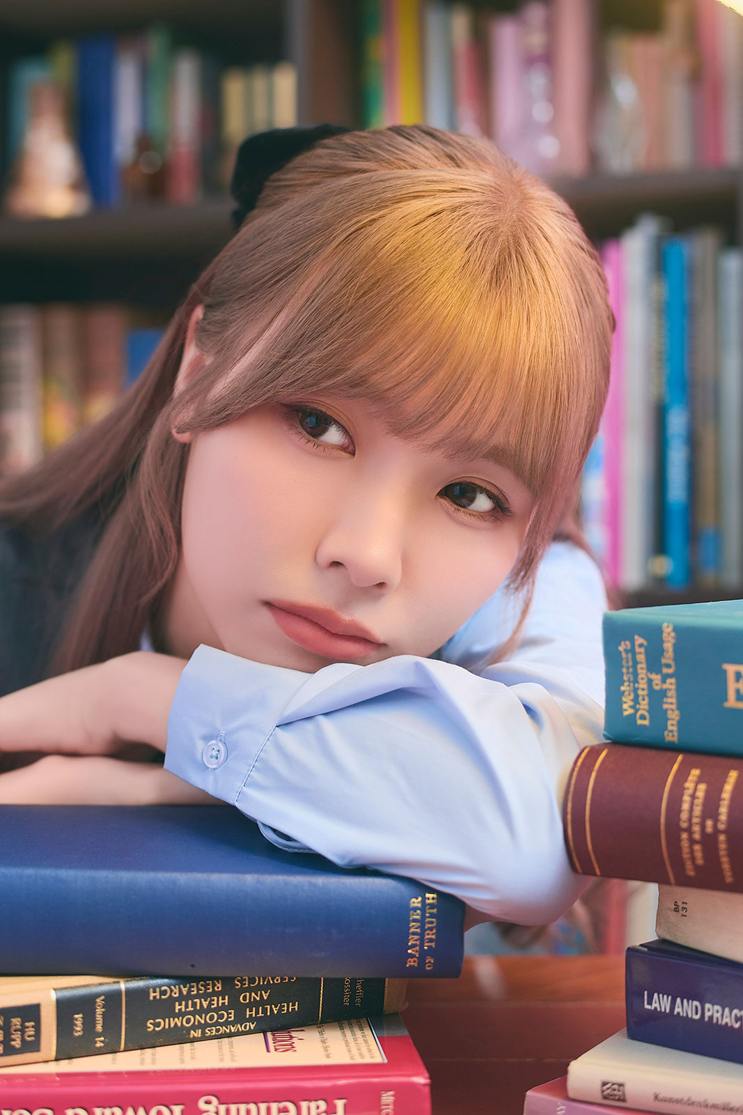 Liyuu、TVアニメ『歴史に残る悪女になるぞ』OPテーマ「バッドゥドゥドゥ」&冬にピッタリな「わがままとPコート」を収めたニューシングルリリースインタビュー – 画像一覧（3/7 ...