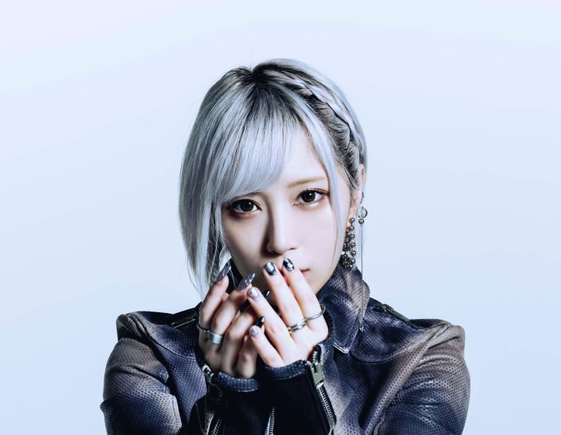 ReoNa 11thシングル、TVアニメ『アークナイツ【焔燼曙明/RISE FROM EMBER】』OPテーマ「End of Days」8月6日発売決定！アーティスト写真・ジャケット写真も公開 ...